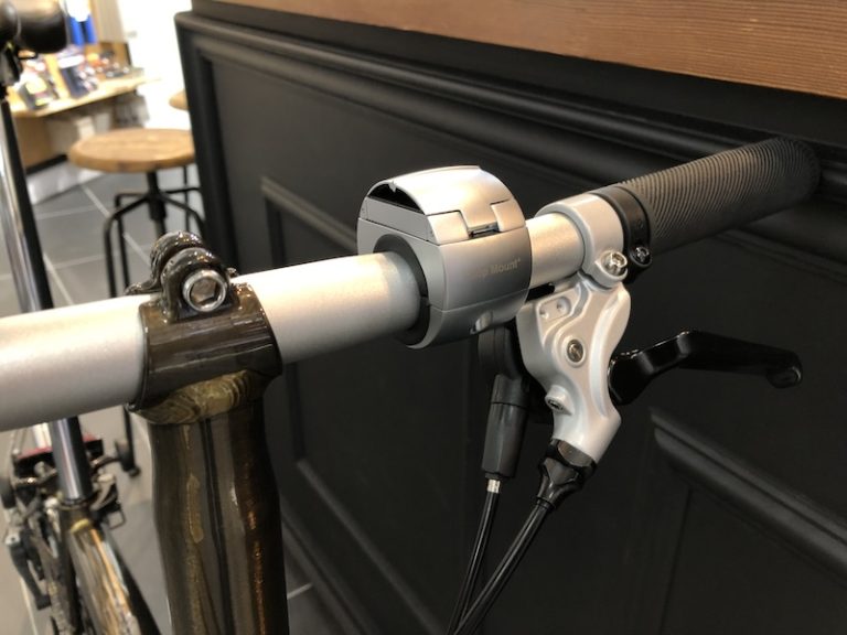 LOOP Mount Twist ブロンプトンにおすすめなスマホマウント - LIFE with BICYCLE Daikanyama